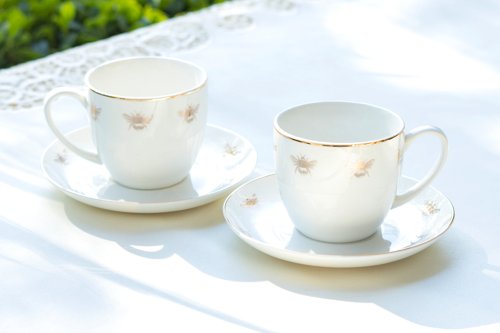 Grace Teaware Gold Bee Fine Porcelain Cup and Saucer – Gracie China Shop